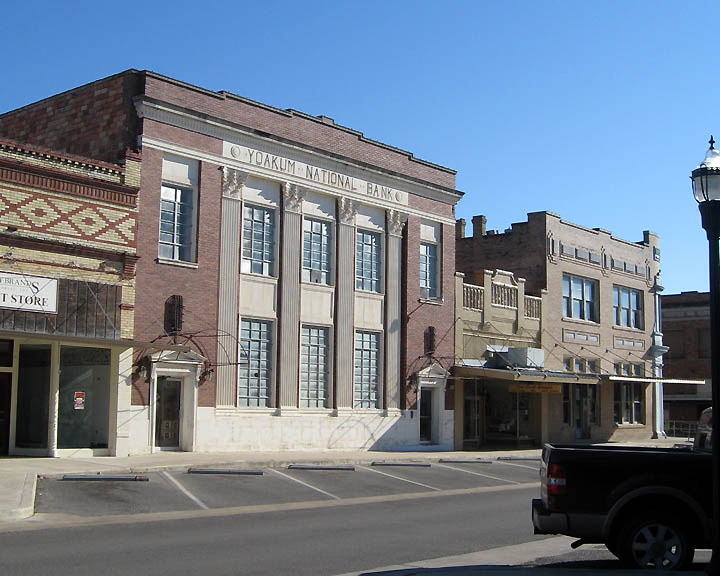 Yoakum Tx Yoakum National Bank Photo Picture Image Texas At City