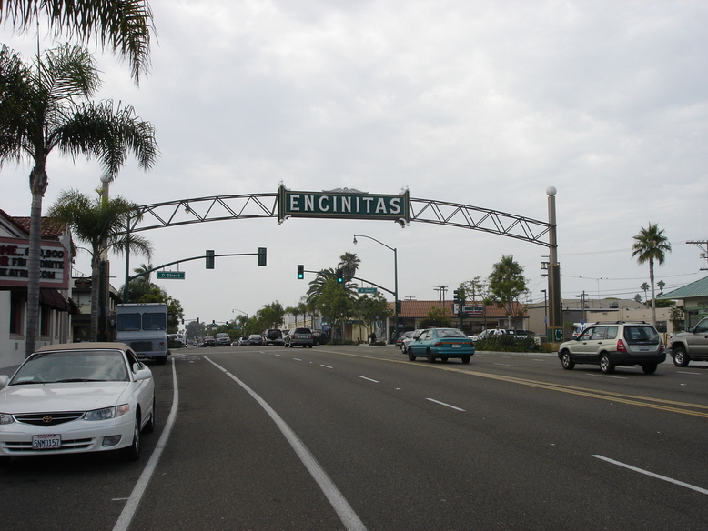 Encinitas, CA : encintas main street photo, picture, image (California ...