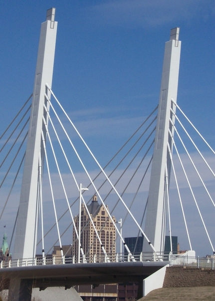 Milwaukee, WI : Virginia Street Bridge Downtown Milwaukee photo ...