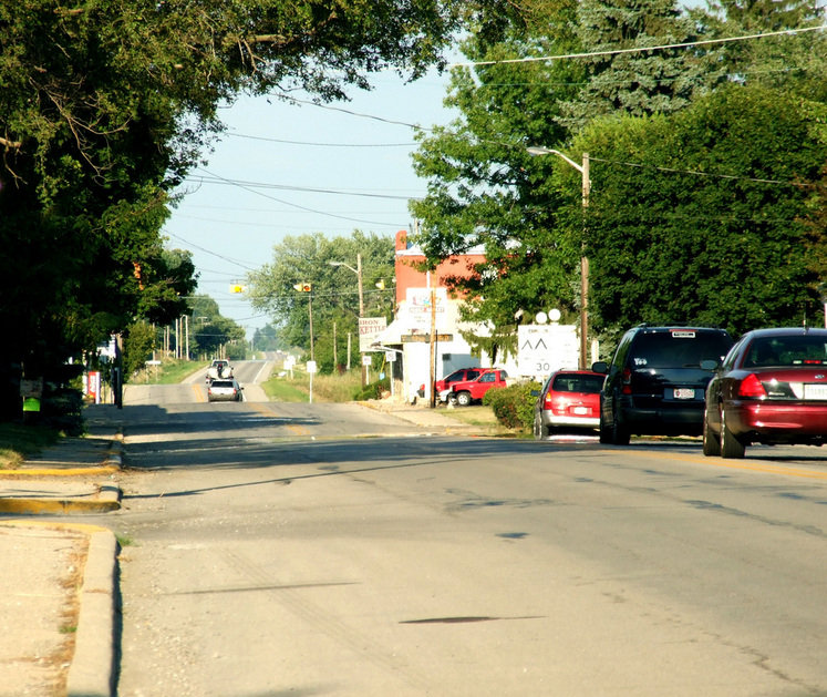 Sulphur Springs, IN : In Sulphur Springs there is but one blinking ...
