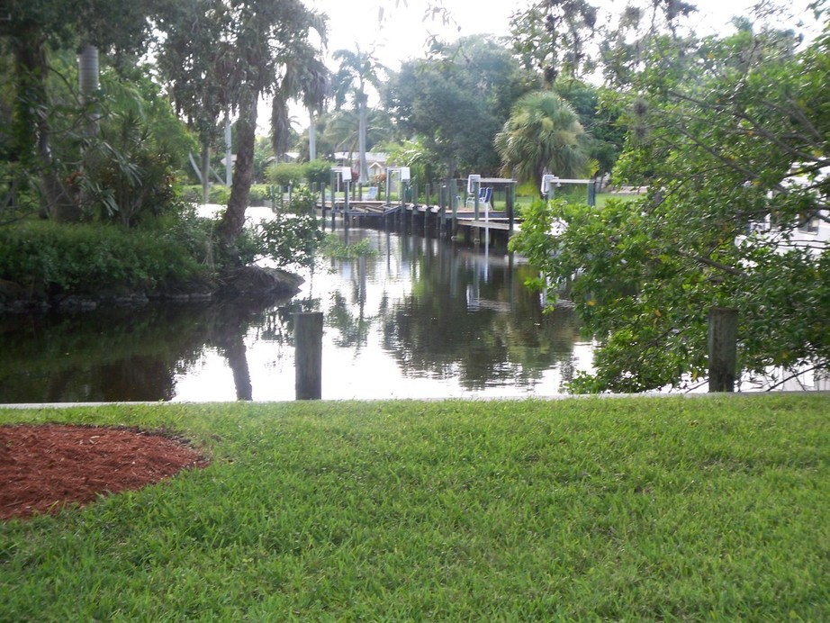 North Fort Myers, FL : North Fort Myers Neighborhood, Over River Drive ...