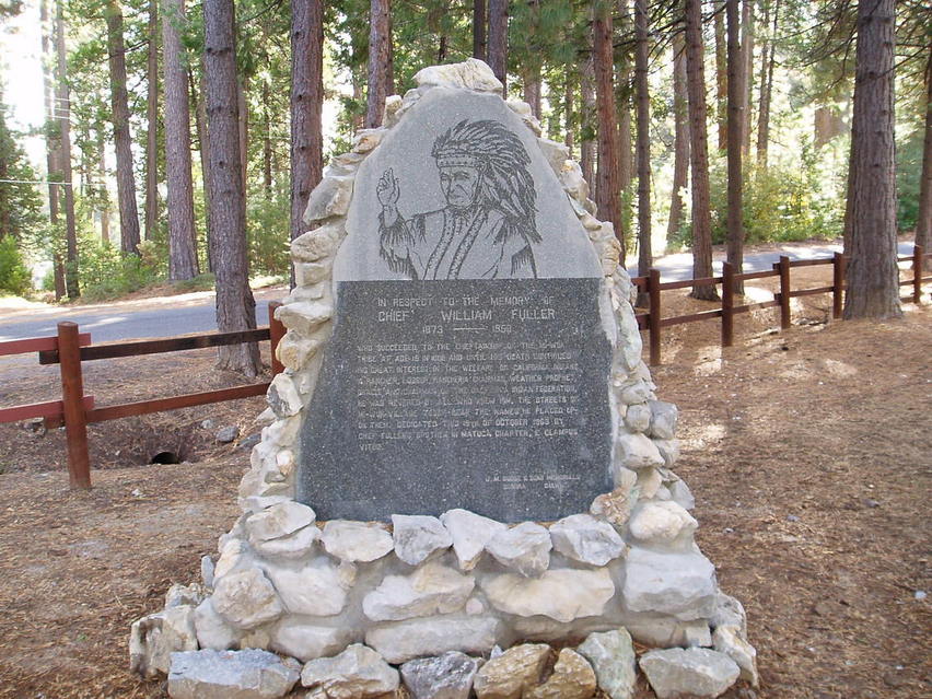 Mi-Wuk Village, CA : Village entrance photo, picture, image (California ...