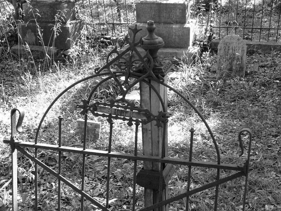 Southport, NC : In the Old Smith Cemetery in Southport. photo, picture ...