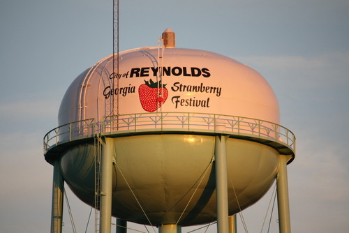 Reynolds, GA : Water Tank Reynolds GA photo, picture, image (Georgia ...