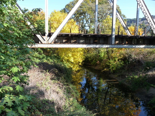 Drain, OR : Reflections of Drain, Oregon photo, picture, image (Oregon ...