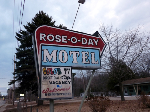 Houghton Lake, MI : Neat-o retro sign for a motel on M-55 in Houghton ...