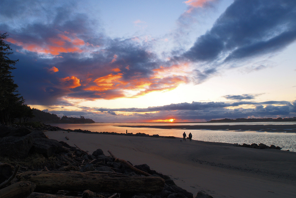 Waldport, OR : Sunset over Alsea Bay. photo, picture, image (Oregon) at ...