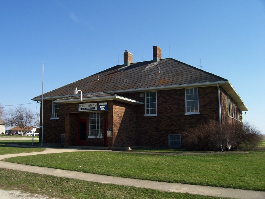 Buckingham, IL : Buckingham Village Hall and Police Department photo ...