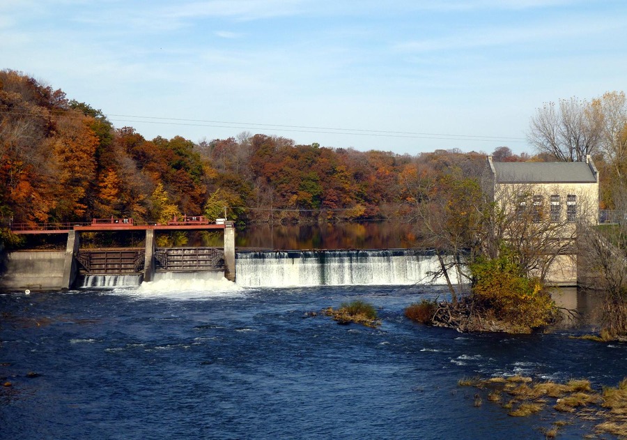 Mitchell, IA : Dam in Mitchell, Ia on a beautiful fall day photo ...