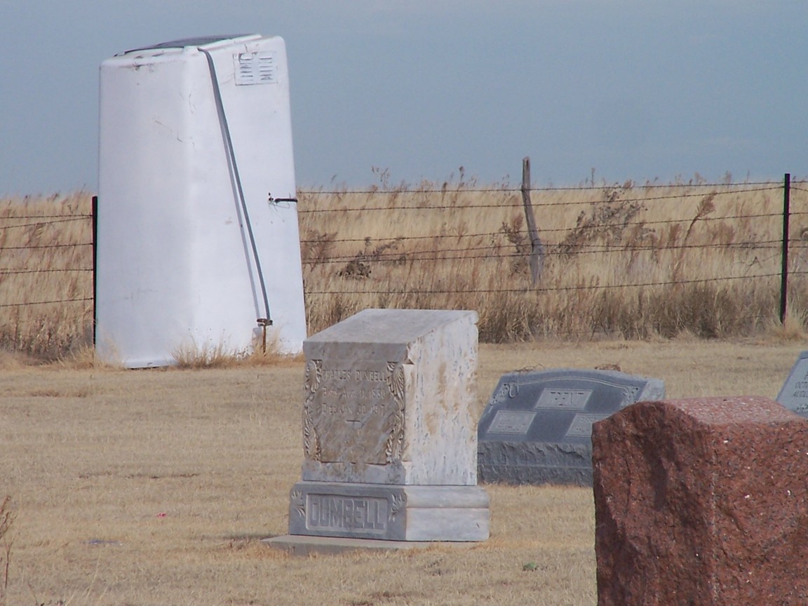 Hardesty, OK : Porta Potty at Pleasant Ridge Cemetary, Hardesty, OK ...