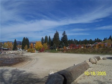 McCall, ID : McCall in the Fall photo, picture, image (Idaho) at city ...