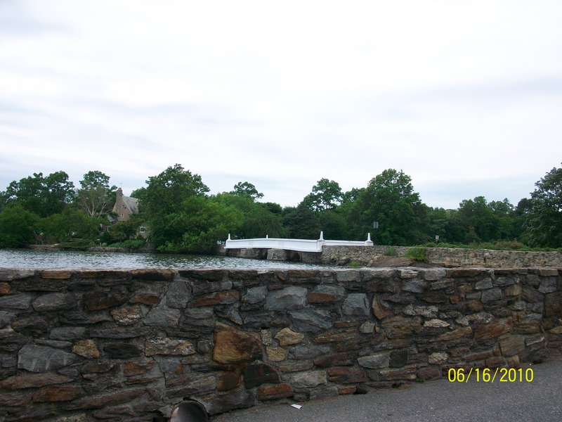 Larchmont, NY : Bridge in Larchmont, NY photo, picture, image (New York ...