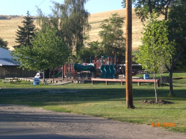 Dufur, OR : Dufur Park Trolley photo, picture, image (Oregon) at city ...