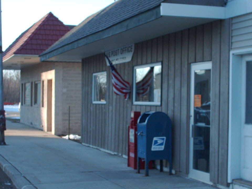 Lyle, MN : the main drag photo, picture, image (Minnesota) at city-data.com