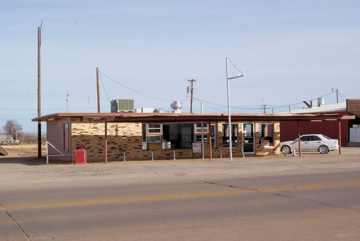 Grandfield, OK : The Dairy Freeze a much loved Grandfield landmark ...