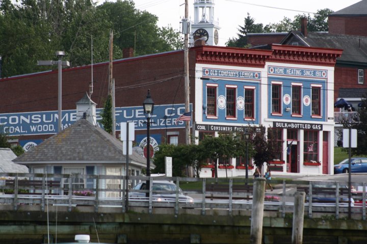 Belfast, ME : Downtown photo, picture, image (Maine) at city-data.com