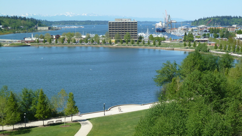 Olympia, WA : View of downtown Olympia & the Olympic mountain range ...