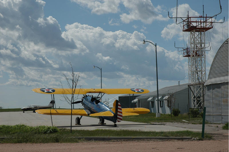 Akron, CO : Airport photo, picture, image (Colorado) at city-data.com
