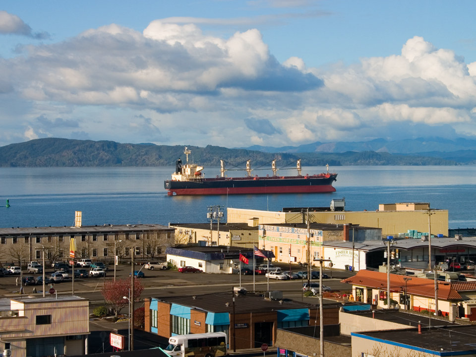 Astoria, OR : Columbia River Estuary photo, picture, image (Oregon) at ...