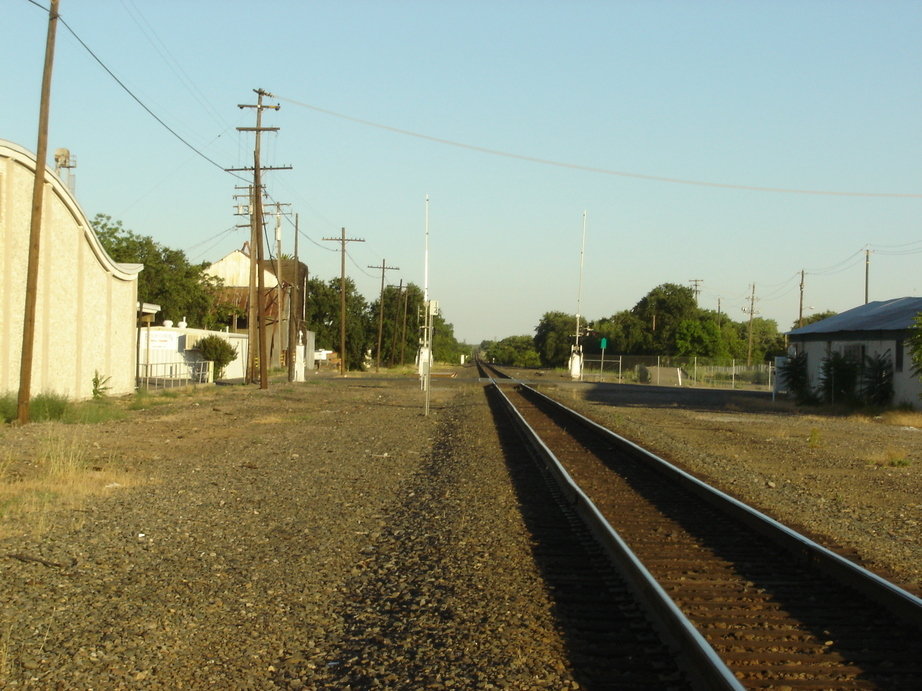Red Bluff, CA : Railroad through town photo, picture, image (California ...