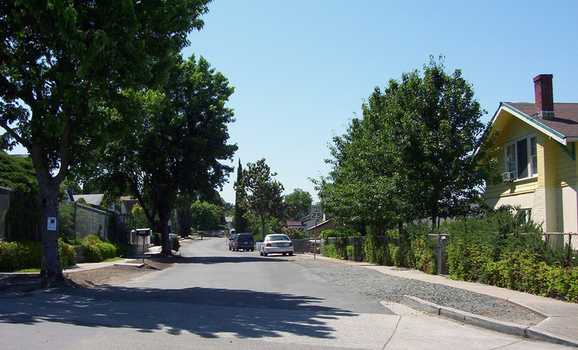 Clyde, CA : Clyde Kilburn St. at Park Ave. photo, picture, image ...