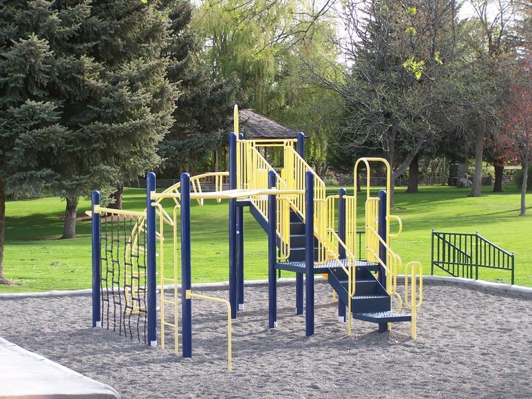 Shoshone, ID : City Park 2007 photo, picture, image (Idaho) at city ...