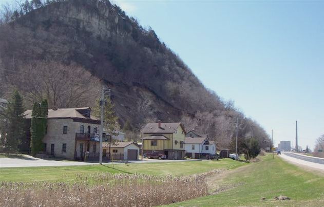 Genoa, WI : View of Great River Road photo, picture, image (Wisconsin ...