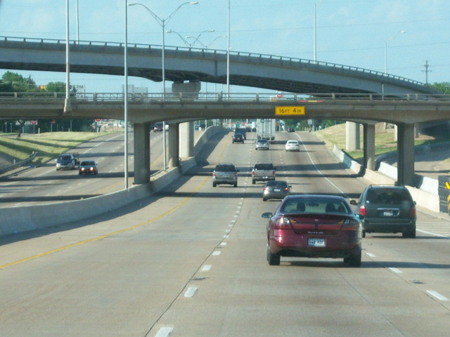 Waco, TX : I-35 in Waco photo, picture, image (Texas) at city-data.com