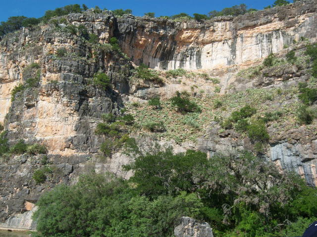 Buchanan Dam, TX : Cliffs along the Colorado River at the north end of ...