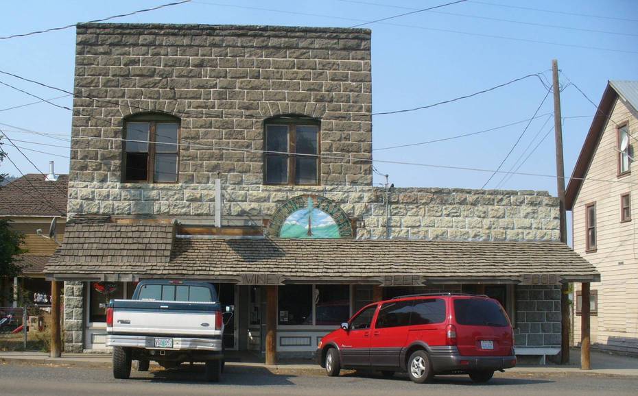 Lostine, OR : Lostine Tavern, Sept 2008 photo, picture, image (Oregon ...