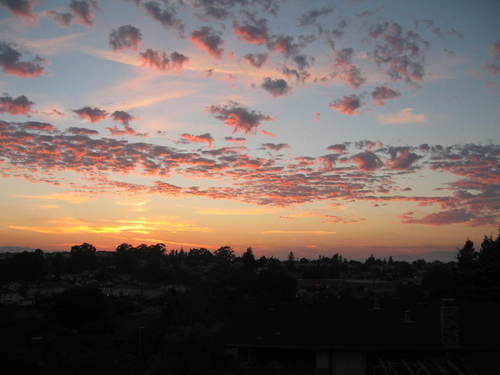 Rodeo, CA : Looking out over Rodeo towards the bay with a beautiful ...