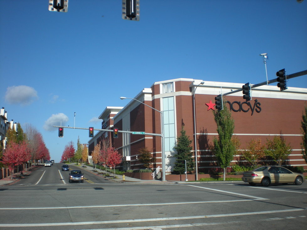 Hillsboro, OR : Macy's Department Store, Tanasbourne photo, picture ...
