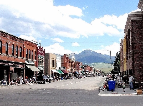 Livingston, MT : Main Street on Parade Day July 2, 2010 photo, picture ...