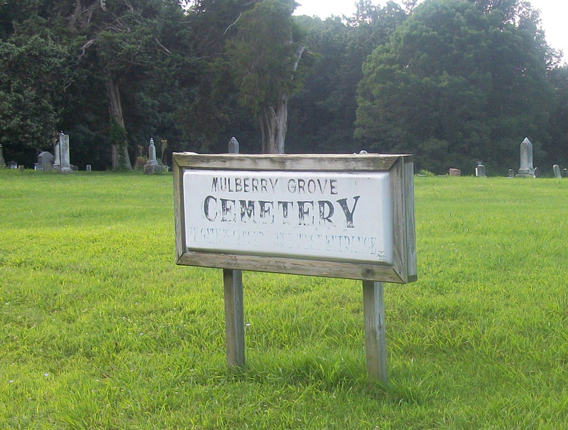 Mulberry Grove, IL : MG Cementery photo, picture, image (Illinois) at ...